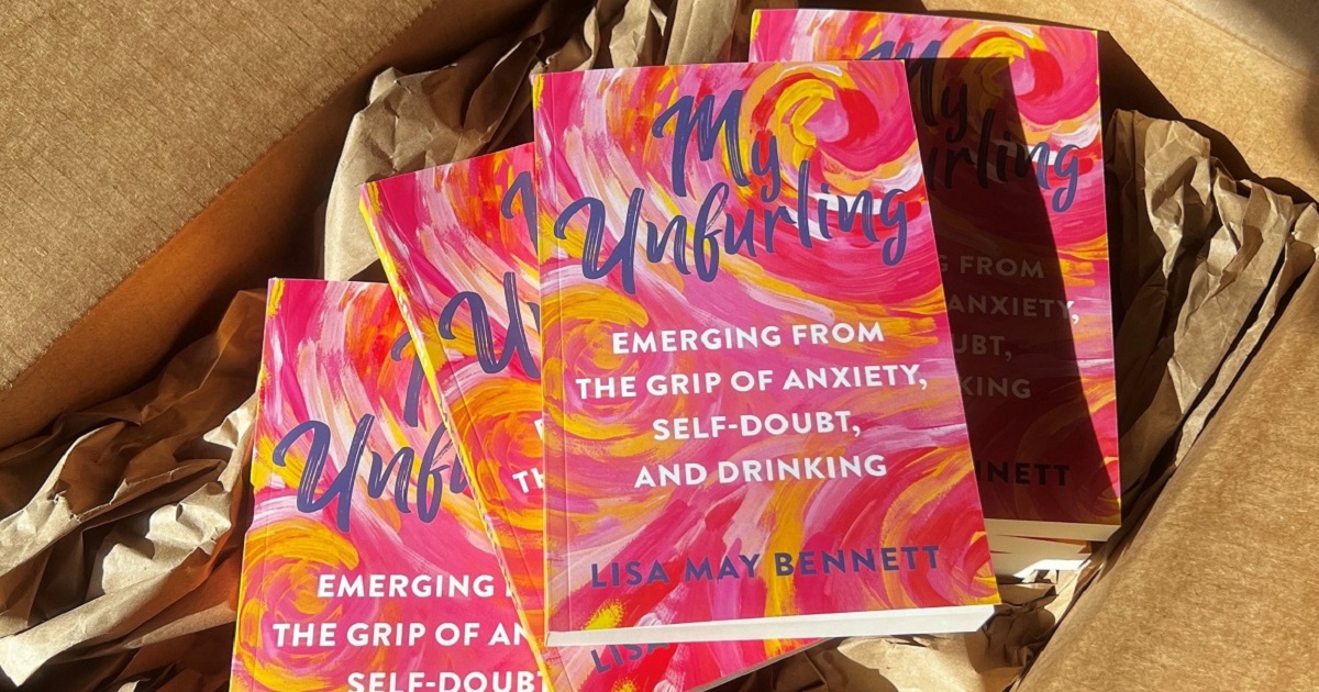 Lisa May Bennett - Author